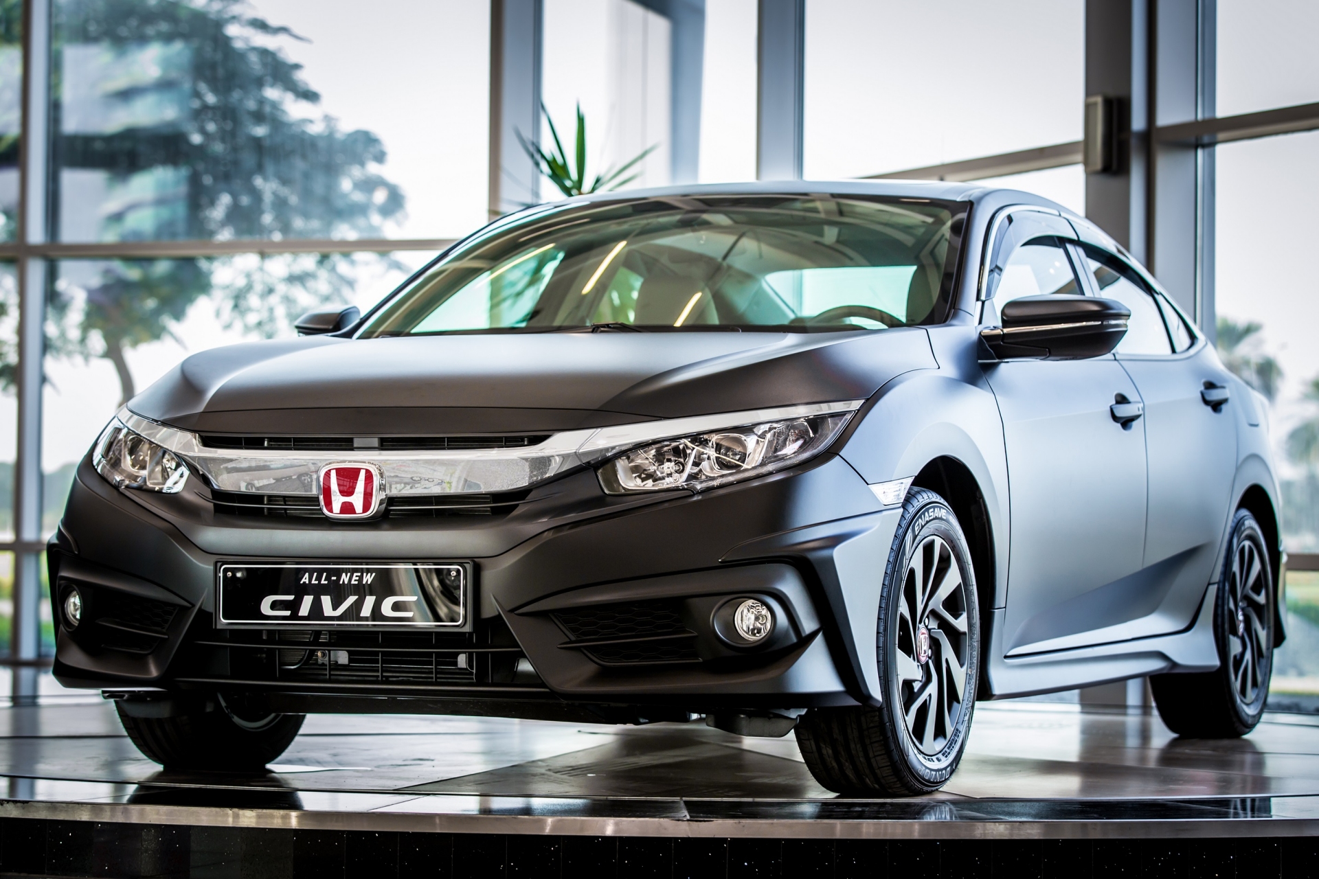 Special Edition Matte Black Honda Civic Now Available In The UAE ...